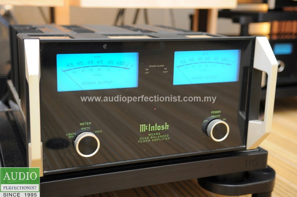 McIntosh MC462 Power Amplifier | Audio Perfectionist
