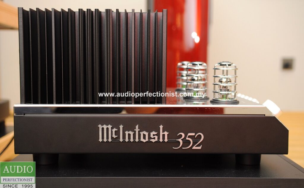 McIntosh MA352 Integrated Amplifier – Audio Perfectionist