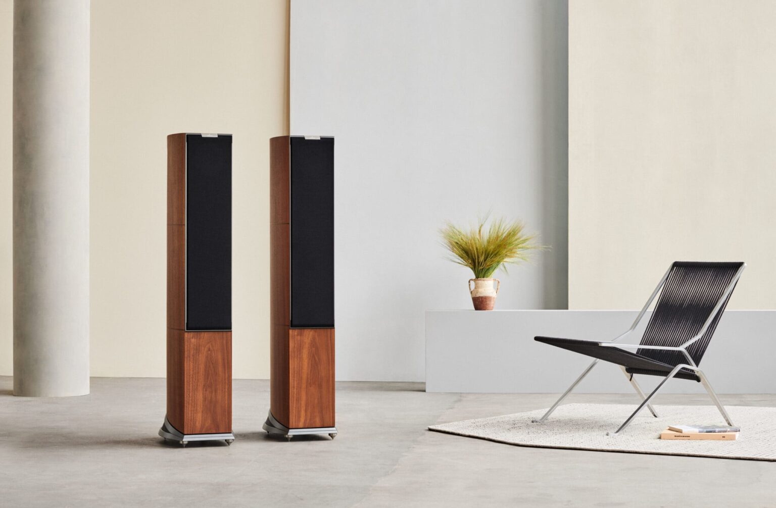 Audiovector R 6 Avantgarde Loudspeaker | Audio Perfectionist